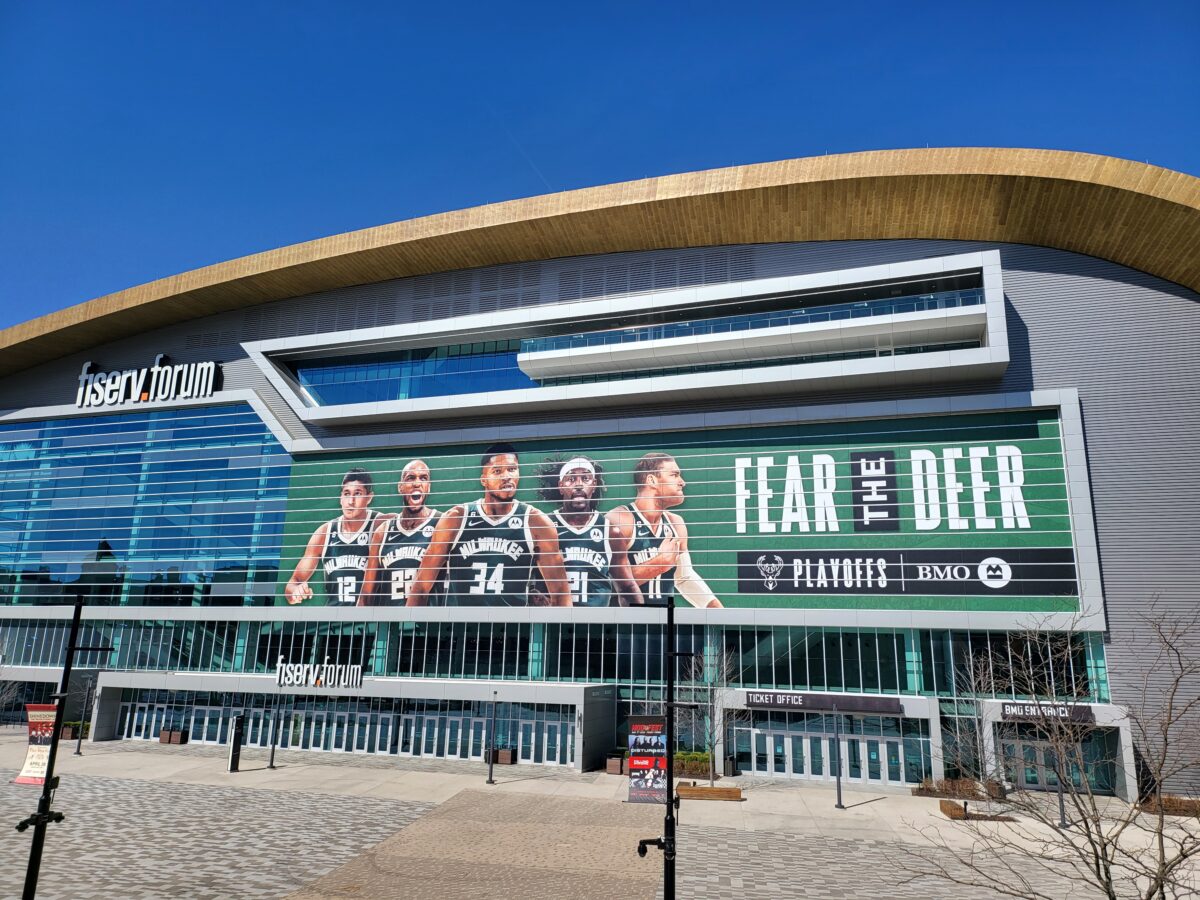Fiserv Forum Atrium Windows Print and Installation - Milwaukee Sign ...